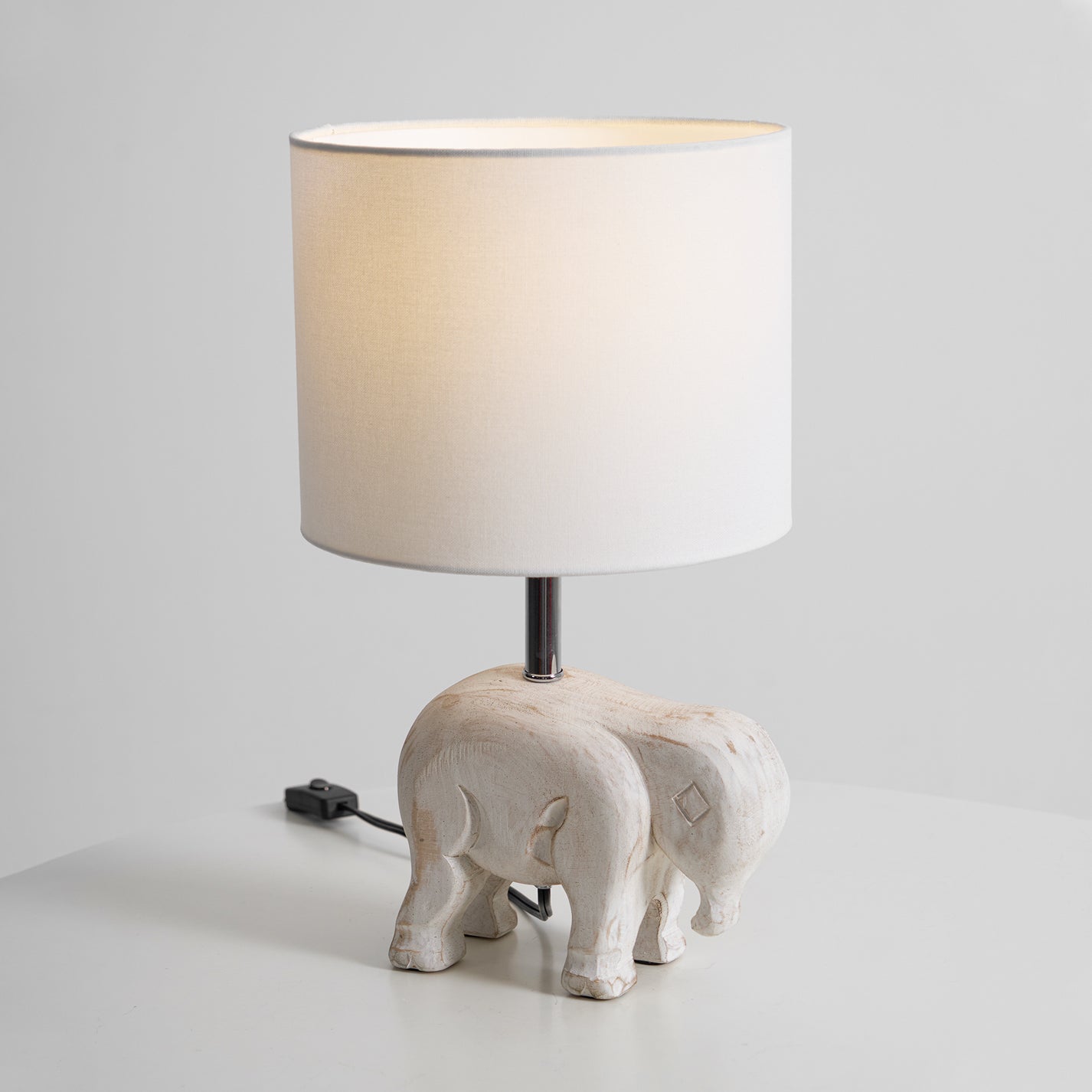 Carved Wood Animal Table Lamp – Radilum