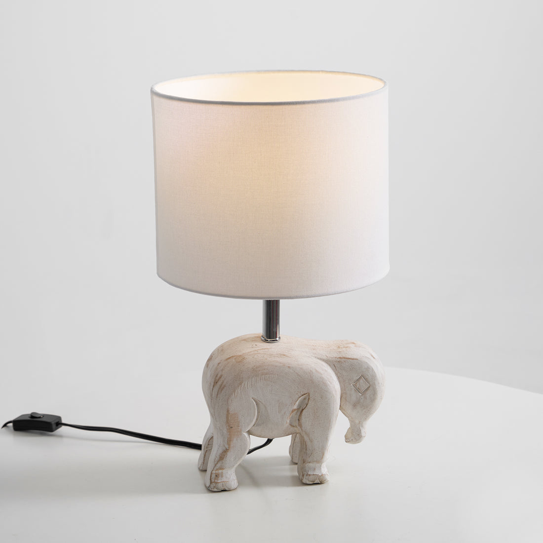 Carved Wood Animal Table Lamp – Radilum