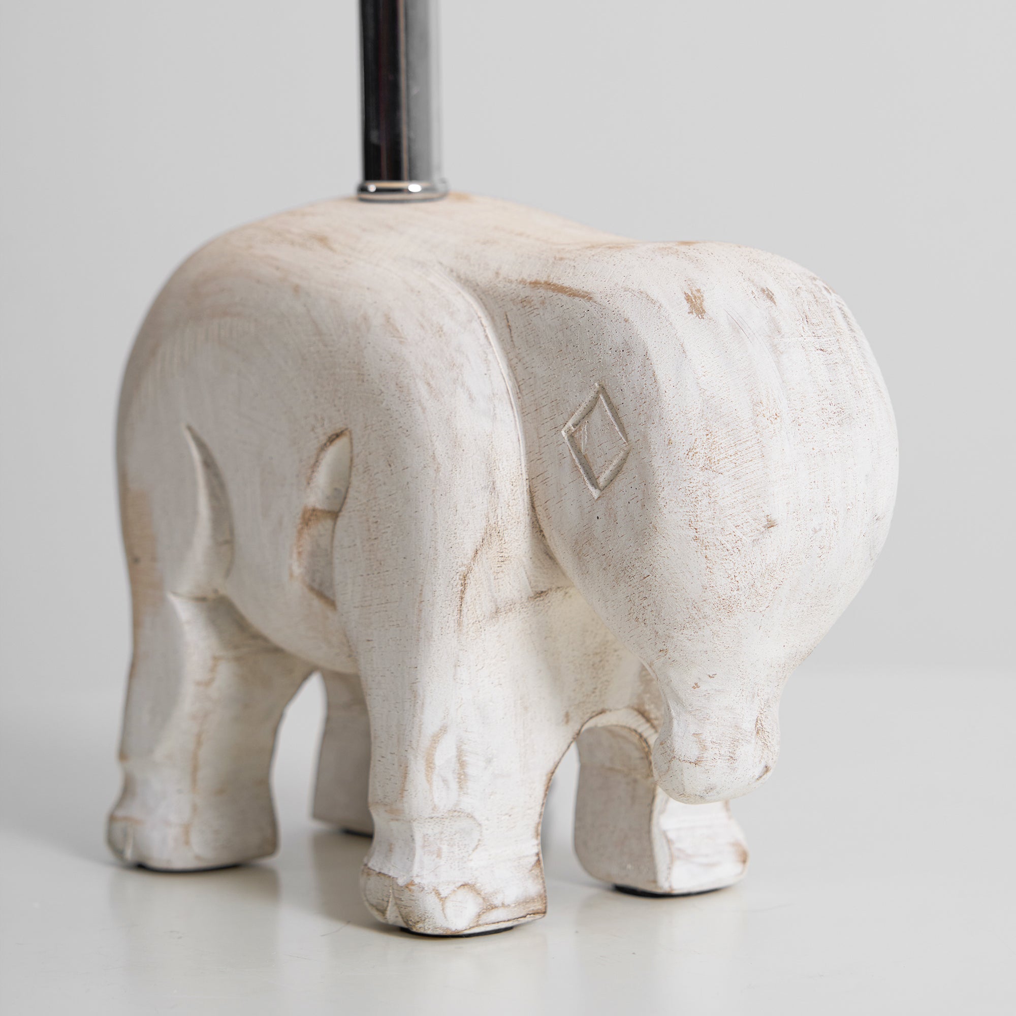 Carved Wood Animal Table Lamp – Radilum
