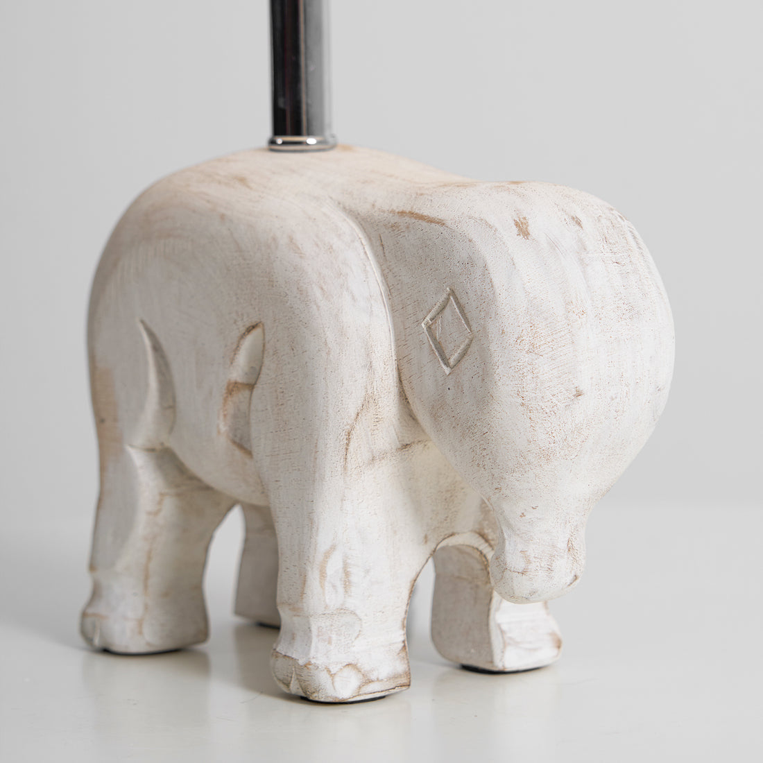 Carved Wood Animal Table Lamp – Radilum