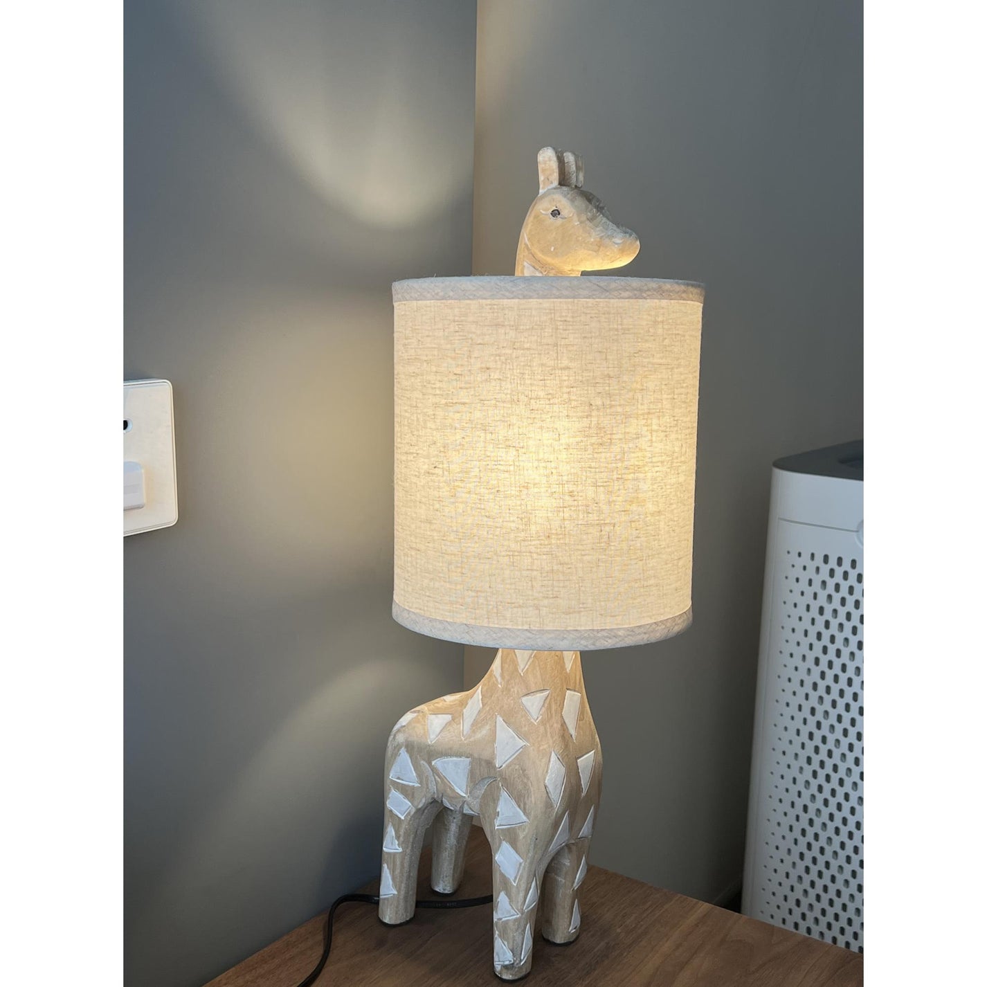 Carved Wood Animal Table Lamp – Radilum