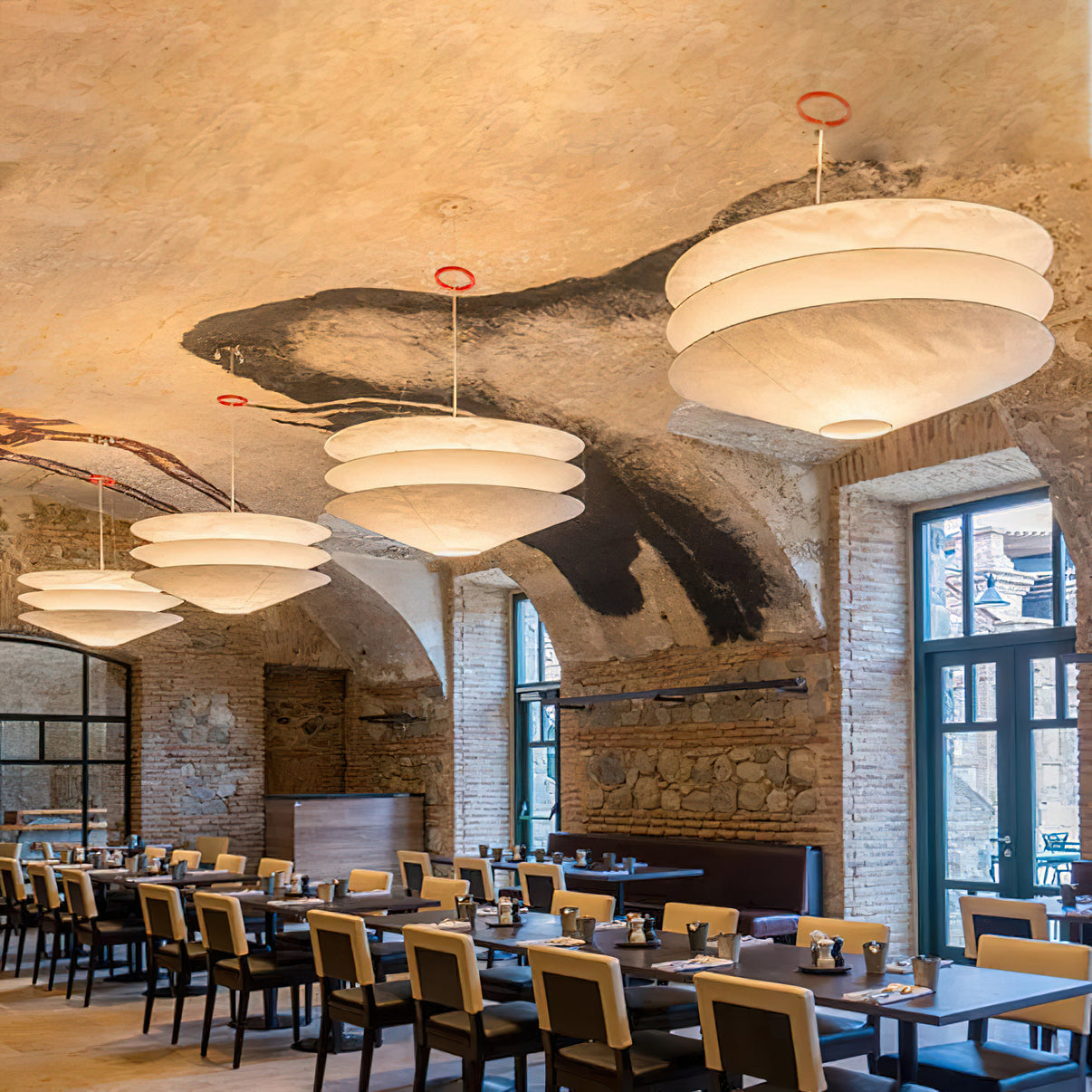 Floating Pendant Light – Radilum
