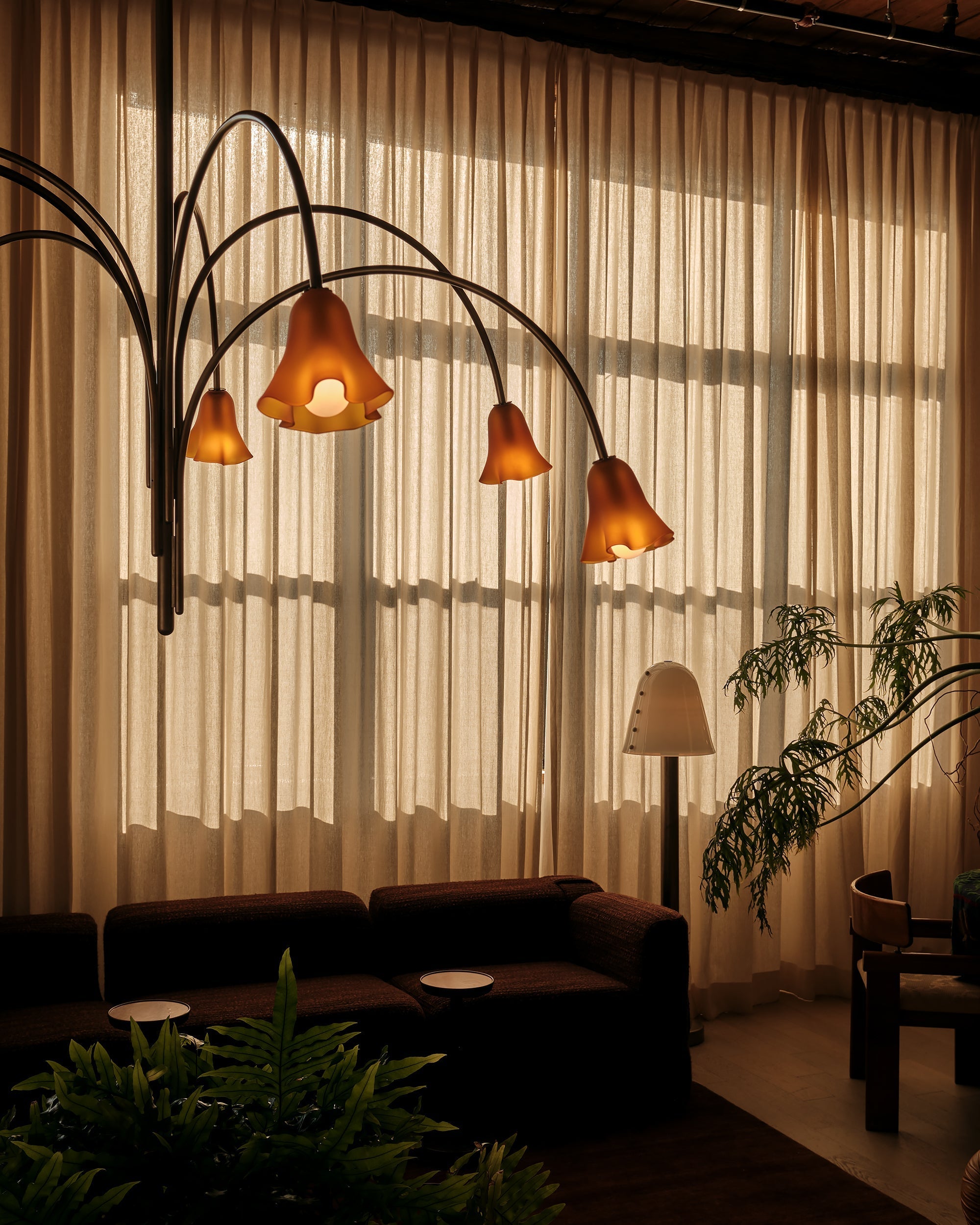 Flora Glass Chandelier – Radilum