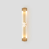 Interlocking Fingers Wall Lamp – Radilum