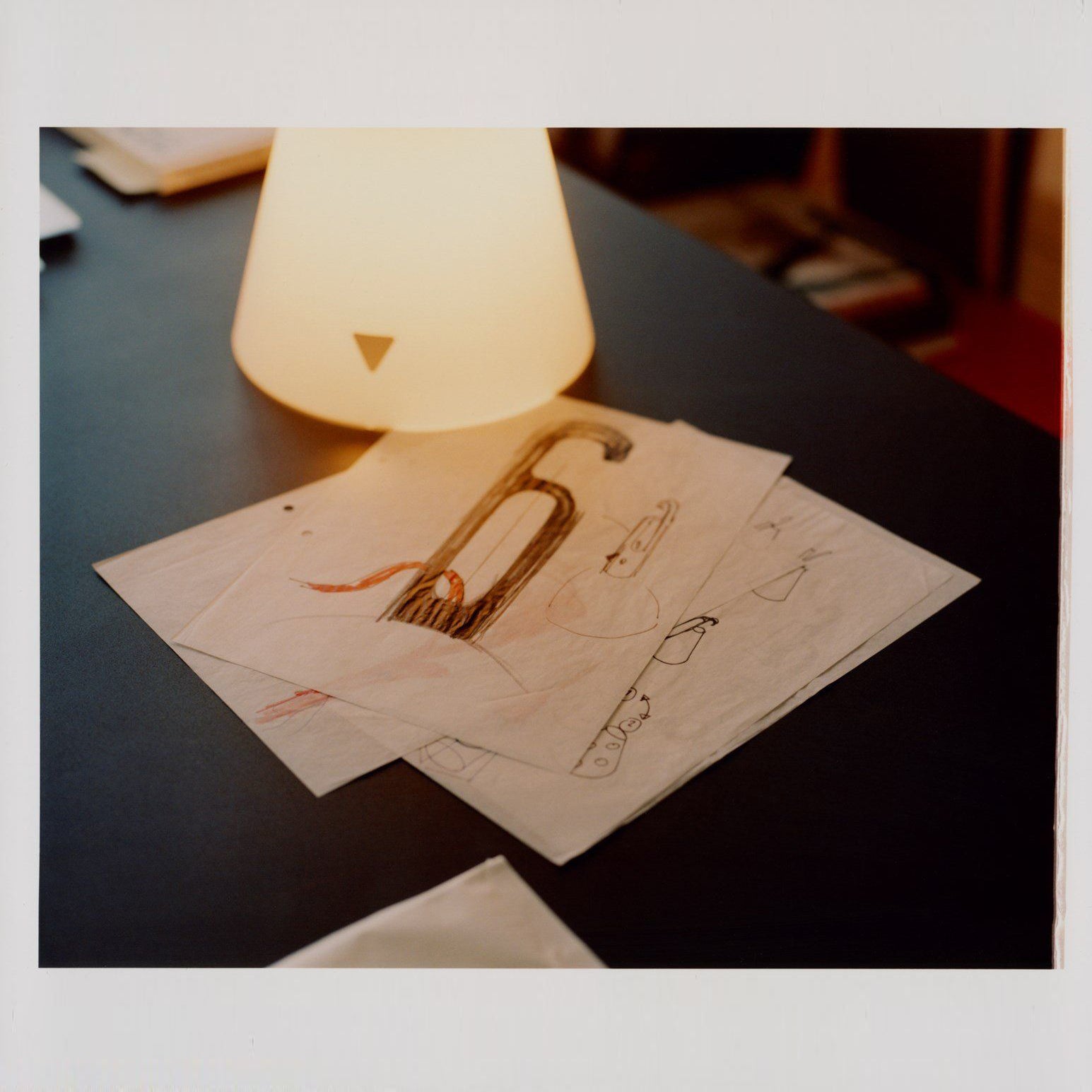 Mayday Table Lamp – Radilum