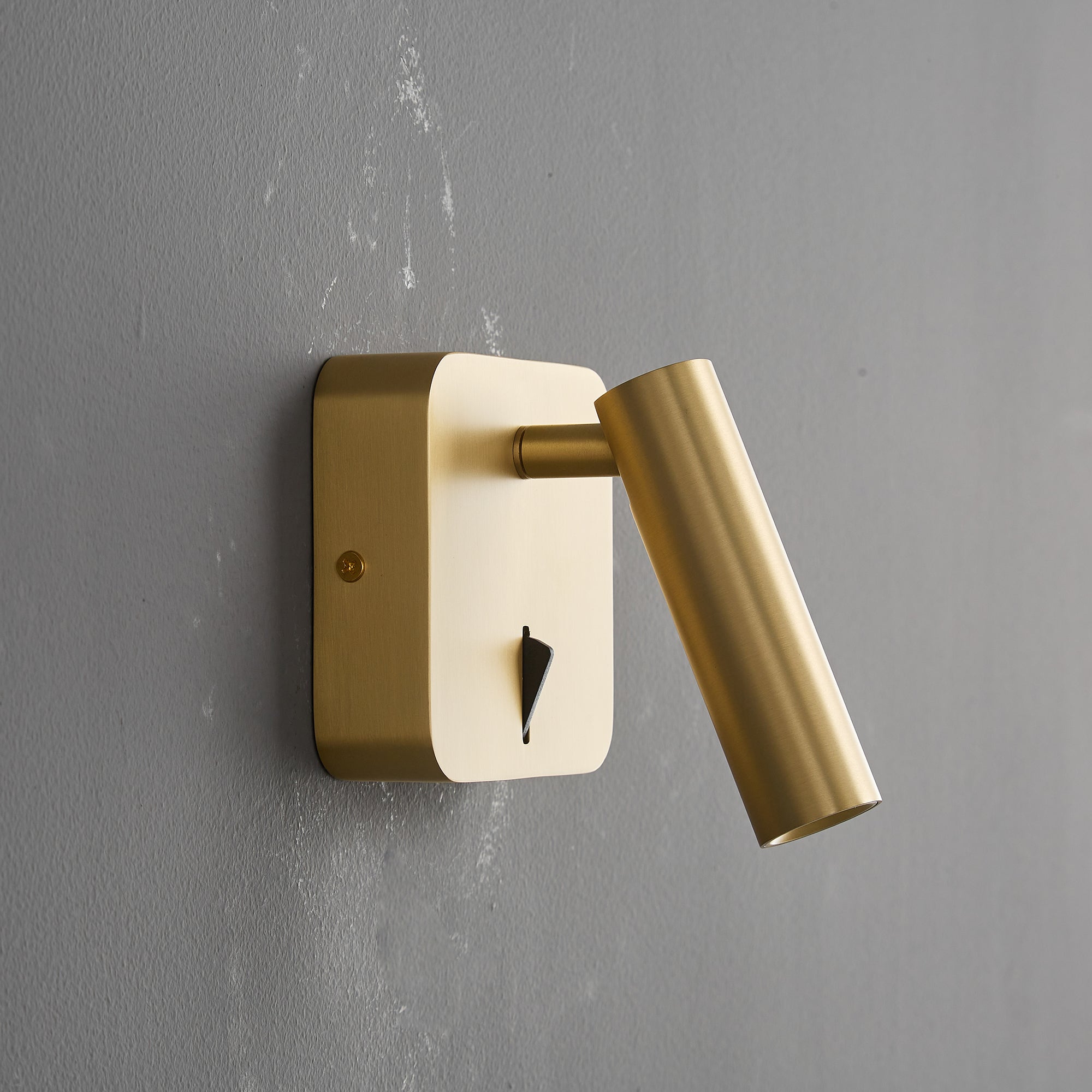 Prea Wall Lamp – Radilum