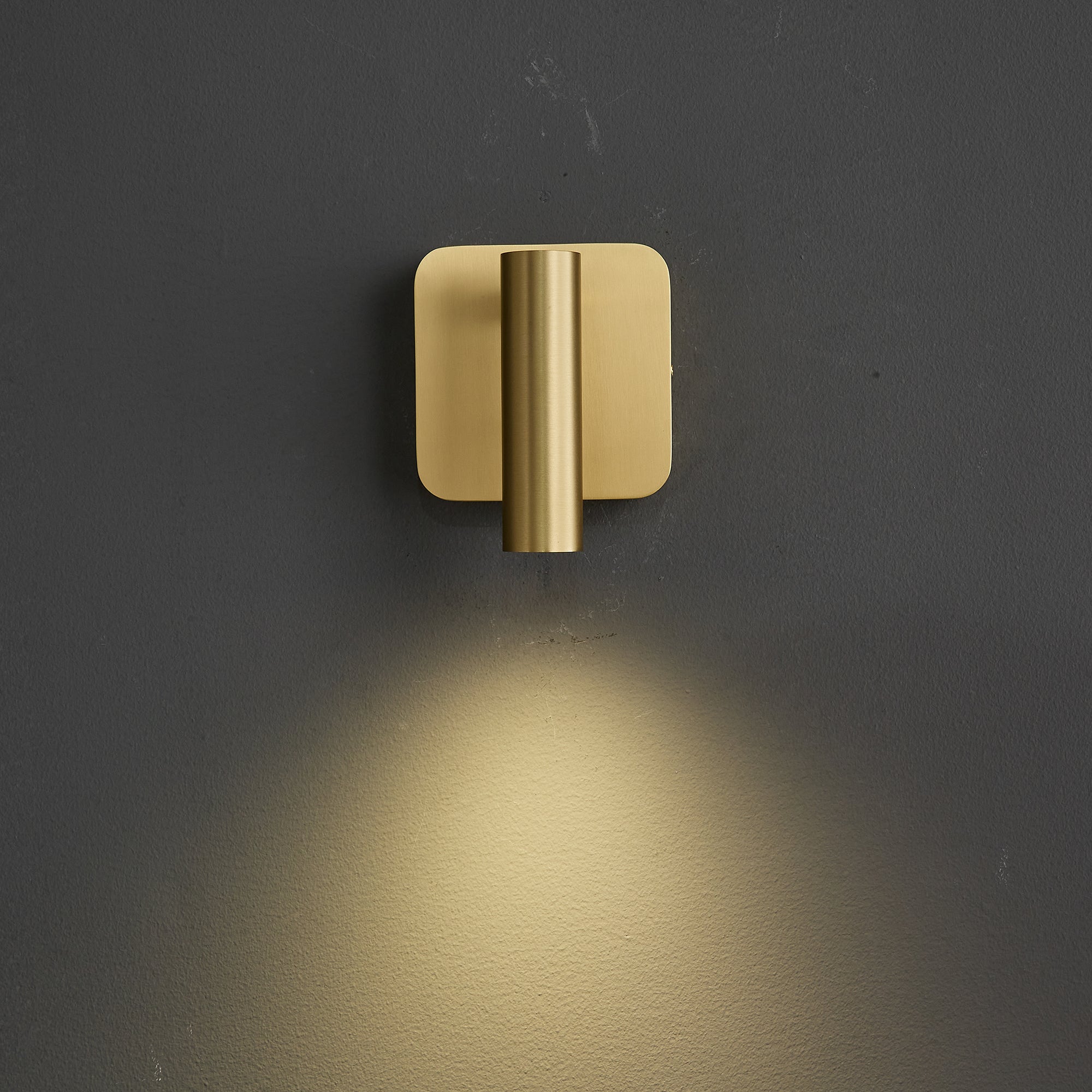 Prea Wall Lamp – Radilum