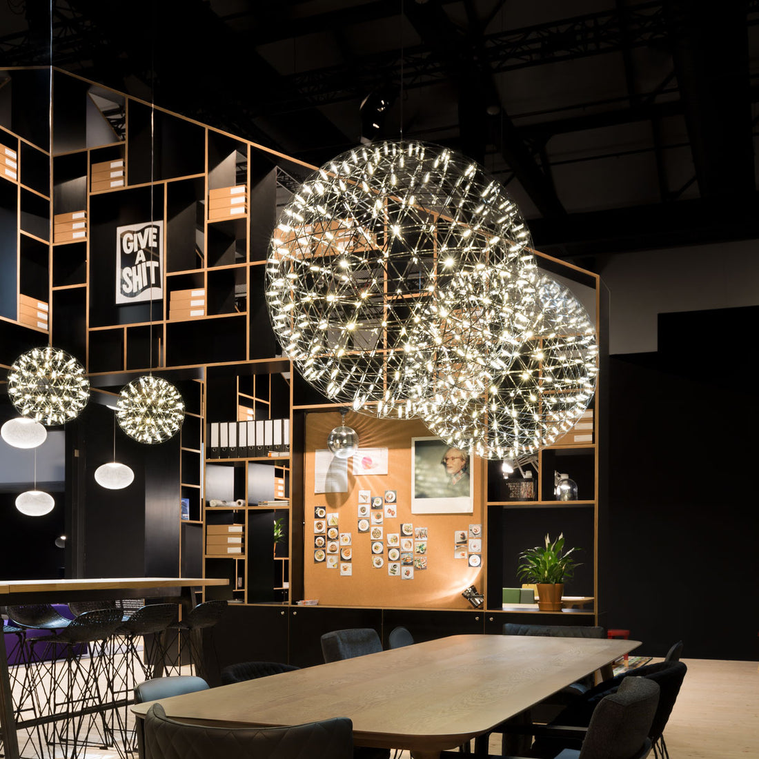 Geodesic LED Sphere Pendant Light – Radilum