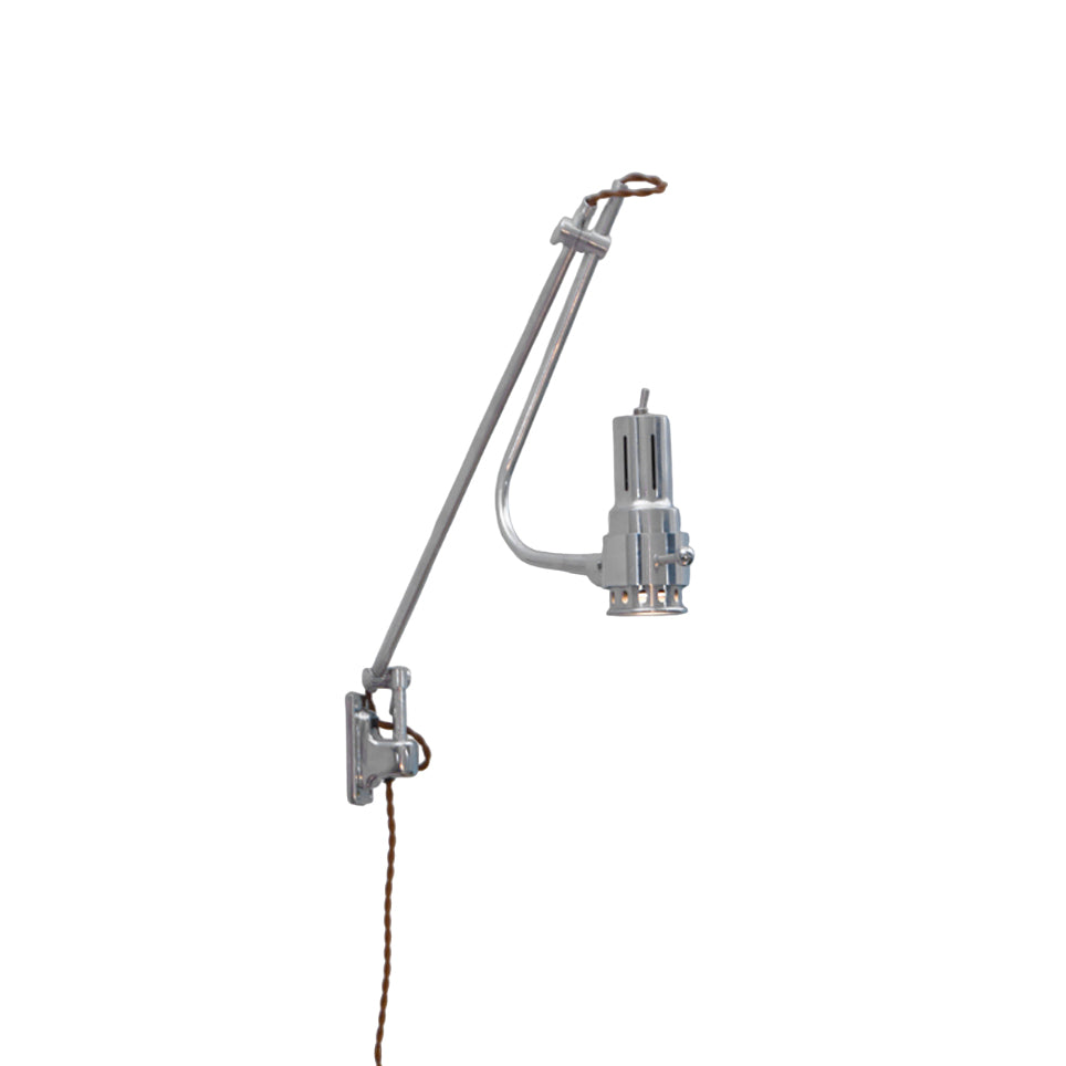 Signal Swing Arm Plug-in Sconce – Radilum