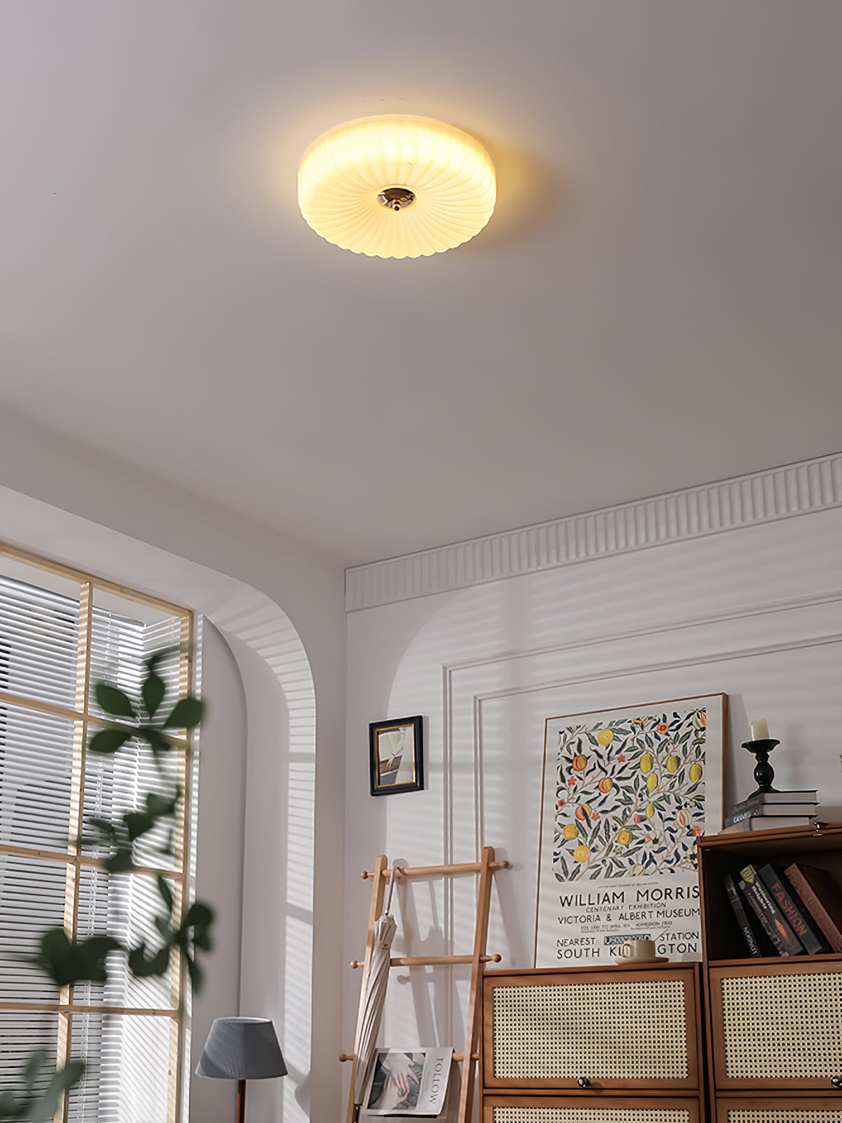 Willa Glass Flush Mount Ceiling Light – Radilum
